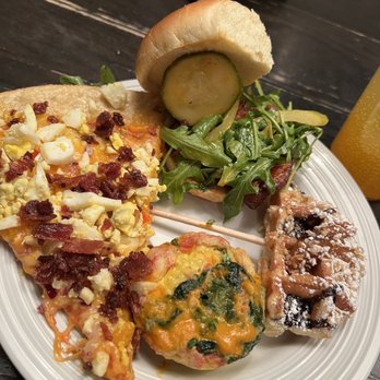 ACEBOUNCE - Updated March 2025 - 561 Photos & 313 Reviews - 230 N Clark ...