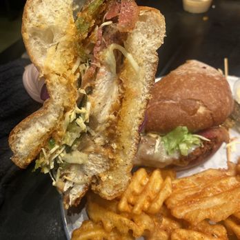 STACK 571 BURGER AND WHISKEY BAR - KIRKLAND - Updated June 2025 - 292 ...