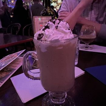 HEY LOVE - Updated July 2024 - 813 Photos & 387 Reviews - 920 E ...