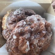 FOX’S DONUT DEN - 227 Photos & 295 Reviews - 3900 Hillsboro Pike ...