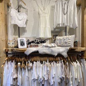 JEWELRY AND FOSSIL SHOP OF STEAMBOAT - Updated April 2025 - 745 Lincoln ...