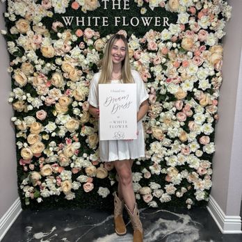 THE WHITE FLOWER BRIDAL BOUTIQUE - Updated July 2024 - 279 Photos & 652 ...