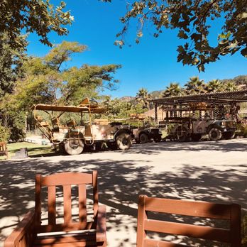 SAFARI WEST - Updated September 2024 - 3362 Photos & 1058 Reviews ...