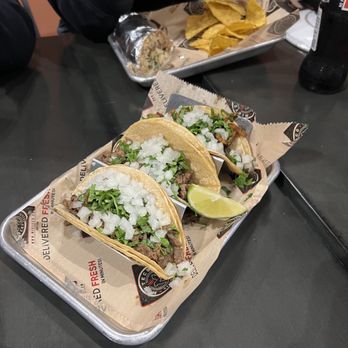 MIXTECO MEXICAN GRILL - Updated December 2024 - 84 Photos & 57 Reviews ...