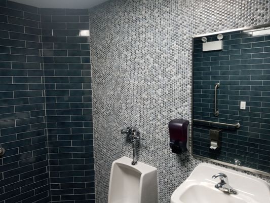 DOS BROS - Updated December 2025 - 12 Photos - 800 N Milwaukee Ave ...