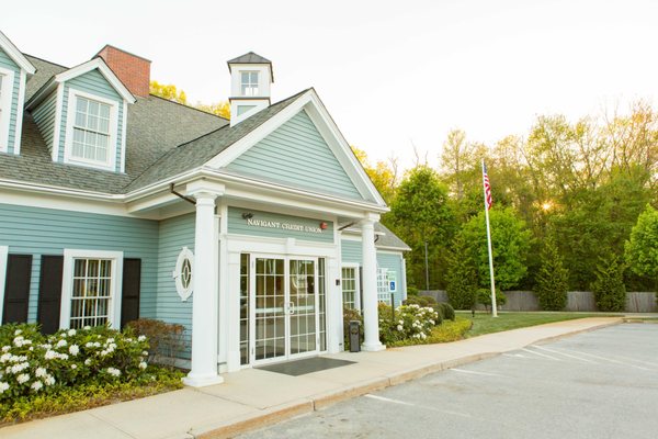 NAVIGANT CREDIT UNION - Updated December 2025 - 2086 Diamond Hill Rd ...