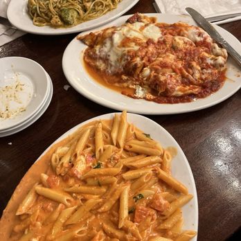 MAMA’S - Updated January 2025 - 398 Photos & 658 Reviews - 922 Montauk ...