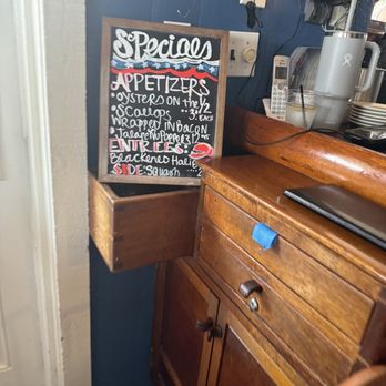 THE BARNACLE RESTAURANT - Updated September 2025 - 257 Photos & 290 ...