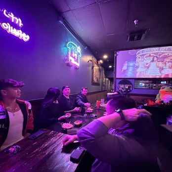 ZOOMAK - Updated August 2025 - 386 Photos & 96 Reviews - 7309 ...