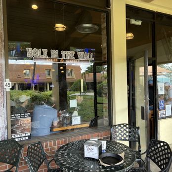 HOLE IN THE WALL - Updated June 2025 - 185 Photos & 191 Reviews - 8002 ...