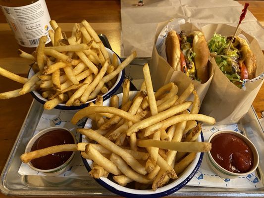 BLUE BARN - Updated July 2025 - 192 Photos & 186 Reviews - 819 Grant ...