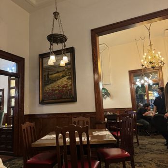 THE OLD SPAGHETTI FACTORY - Updated November 2024 - 1803 Photos & 1253 ...