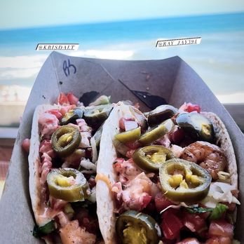 FISH HEADS BAR AND GRILL - Updated July 2024 - 404 Photos & 509 Reviews ...