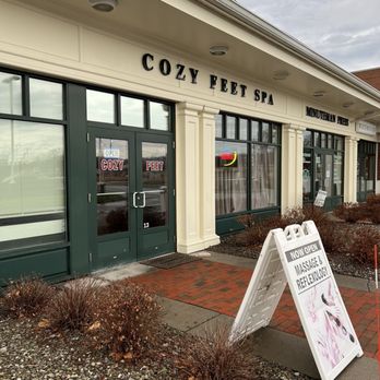 COZY FEET SPA - Updated December 2025 - 6687 Pittsford Palmyra Rd ...