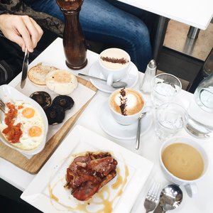 PARTICK DUCK CLUB - 10 Photos - Gastropubs - 27 Hyndland Street ...