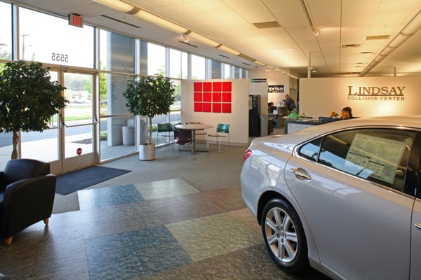 LINDSAY COLLISION CENTER SPRINGFIELD - Updated January 2026 - 37 Photos ...