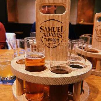 SAMUEL ADAMS TAP ROOM - Updated September 2024 - 504 Photos & 207 ...