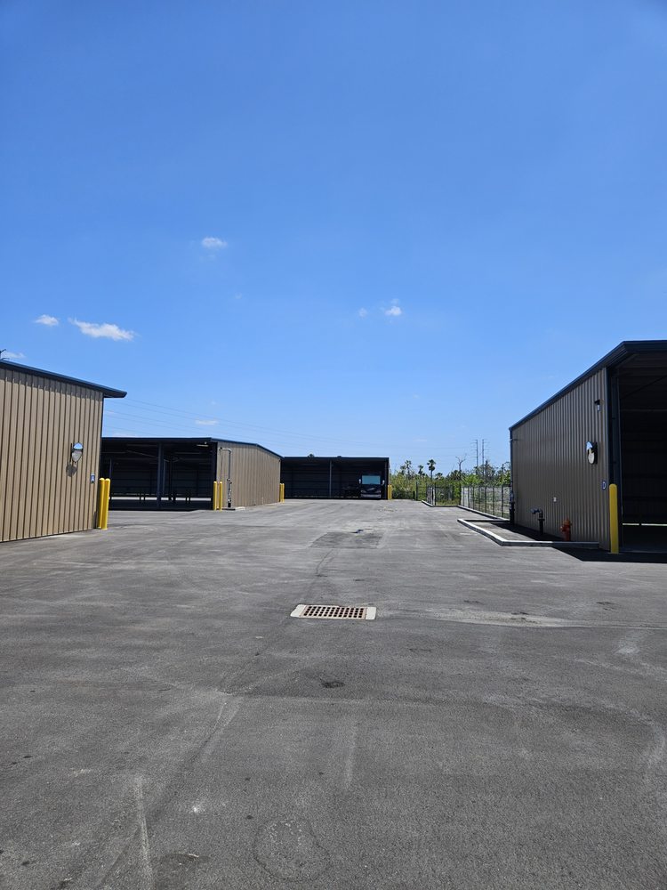 LIGHTHOUSE STORAGE - Updated August 2025 - 130 Rainville Rd, Tarpon ...