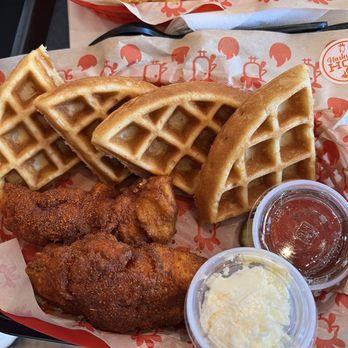 URBAN BIRD HOT CHICKEN - Updated December 2025 - 78 Photos & 69 Reviews ...