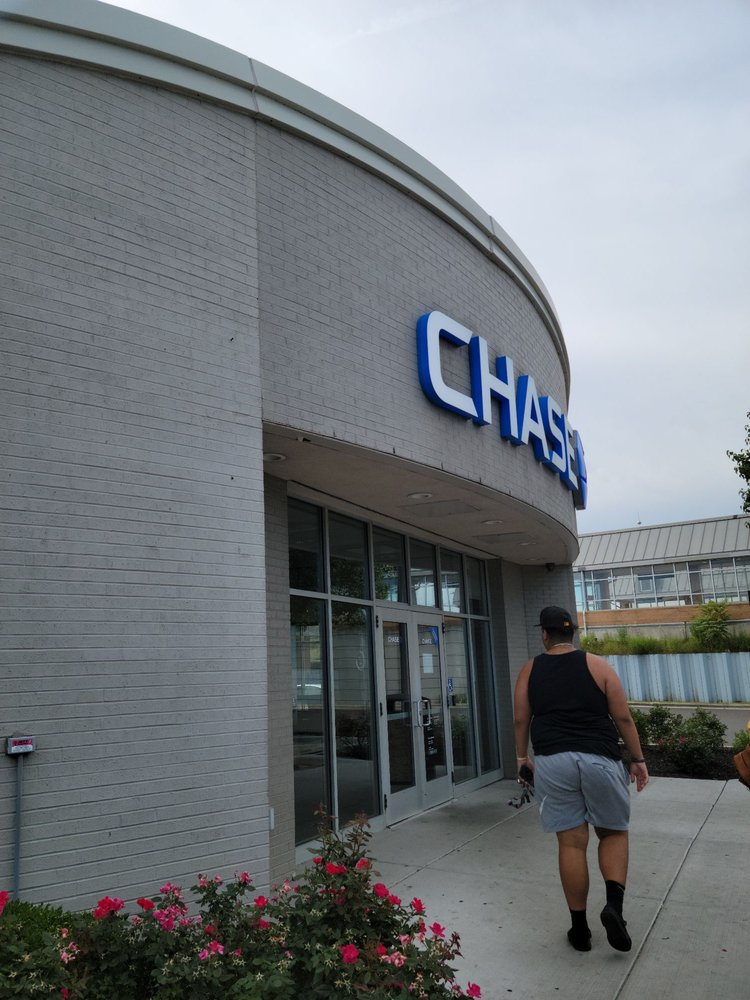 CHASE BANK - Updated July 2025 - 1851 N Cicero Ave, Chicago, Illinois ...