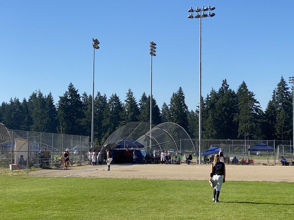 SPRINKER RECREATION CENTER - 39 Photos & 25 Reviews - 14824 C St S ...