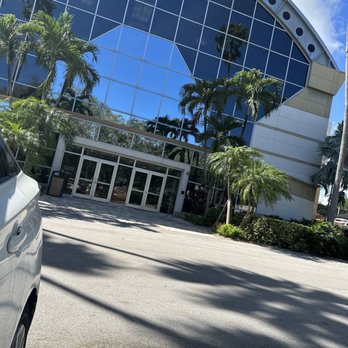 LIFE TIME - Updated June 2025 - 92 Photos & 134 Reviews - 1499 Yamato ...