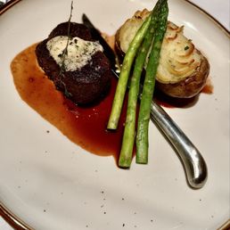 FIN POINT OYSTER BAR & GRILL - Updated September 2025 - 828 Photos ...