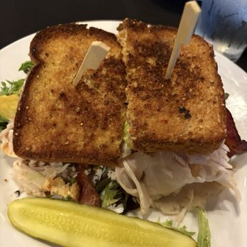 STONEBRIDGE GRILLE & TAVERN - Updated December 2025 - 49 Photos & 95 ...