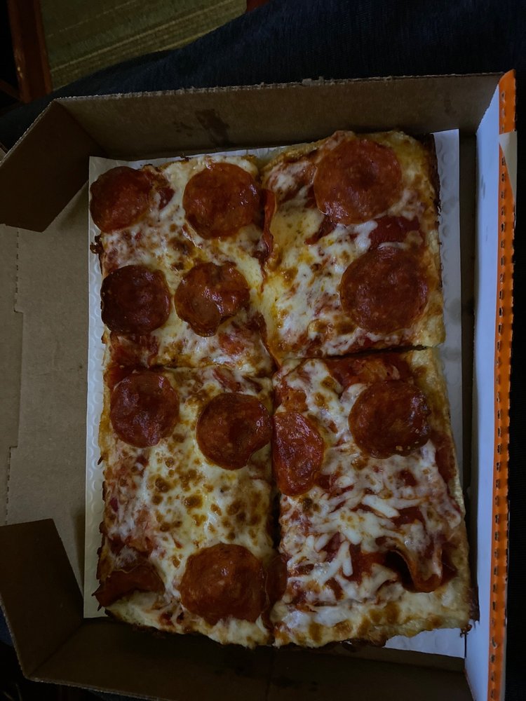 LITTLE CAESAR’S PIZZA - Updated October 2025 - 14 Reviews - 900 Airport ...