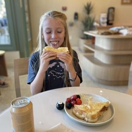 ROADRUNNER COFFEE - Updated June 2026 - 241 Photos & 135 Reviews - 204 ...