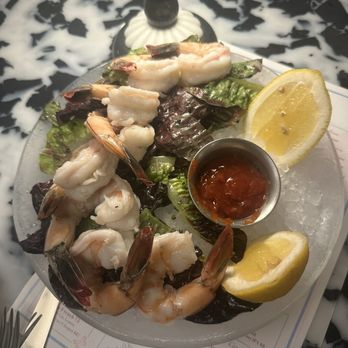 BAR ISSI - Updated September 2025 - 245 Photos & 153 Reviews - 414 N ...