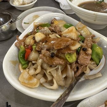 YEP KITCHEN - Updated July 2024 - 191 Photos & 52 Reviews - 2108 S ...