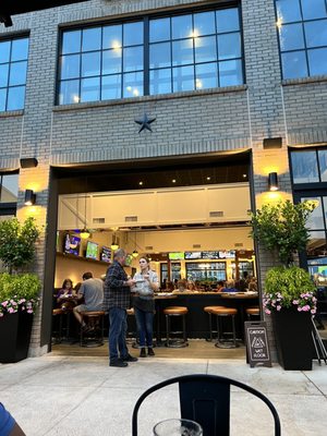 THE FILSON QUEEN CITY KITCHEN AND BAR - Updated September 2025 - 209 ...