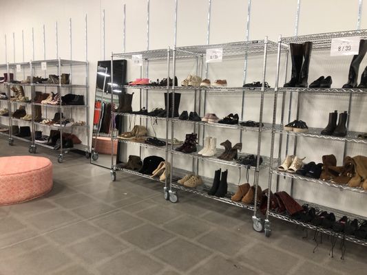 RECLECTIC - Updated December 2025 - 32 Photos - 459 E Interstate 20 ...