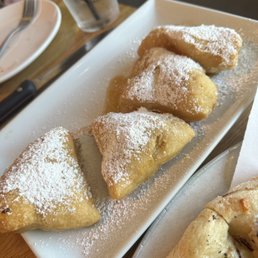 HOWELL’S KITCHEN AND BAR - Updated April 2026 - 519 Photos & 467 ...
