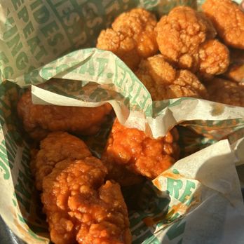 WINGSTOP - Updated December 2025 - 32 Photos & 14 Reviews - 152 Chase ...