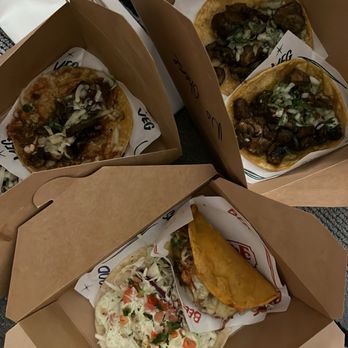 ROADSIDE TACO - Updated December 2024 - 87 Photos & 52 Reviews - 2777 S ...