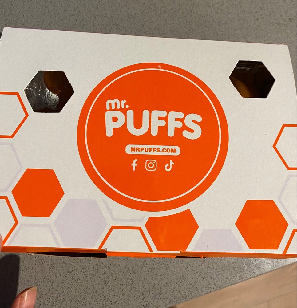MR PUFFS - Updated January 2025 - 36 Photos & 20 Reviews - 5707 Côte ...