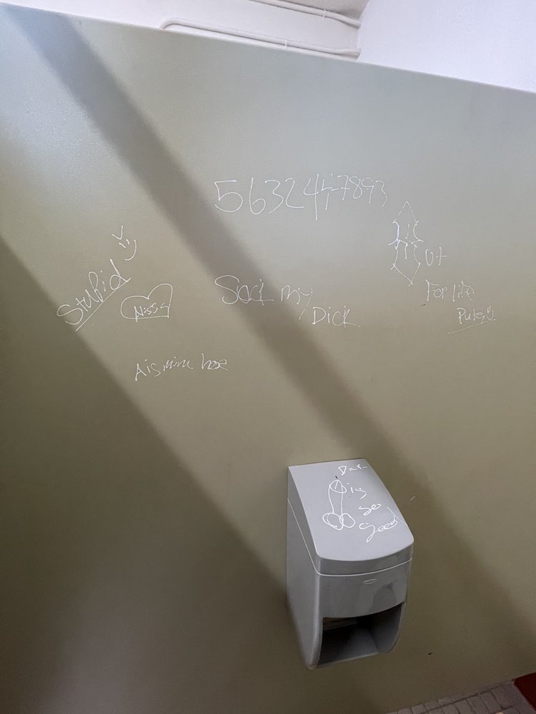 EASTMONT INTERMEDIATE SCHOOL - Updated December 2025 - 400 Bradshawe St ...