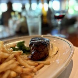 HOUSTON’S RESTAURANT - Updated December 2025 - 765 Photos & 807 Reviews ...