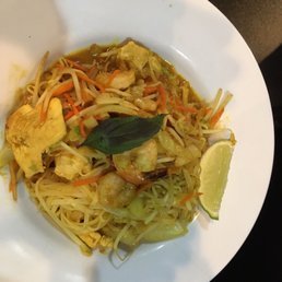 PHO PLUS - Updated January 2026 - 143 Photos & 178 Reviews - 68 W Ctr ...