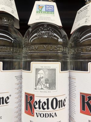 VONS - Updated October 2025 - 88 Photos & 92 Reviews - 12199 Hesperia ...