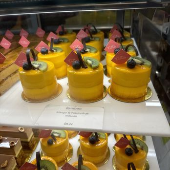 COCOLA BAKERY - Updated July 2024 - 2338 Photos & 1871 Reviews - 333 ...