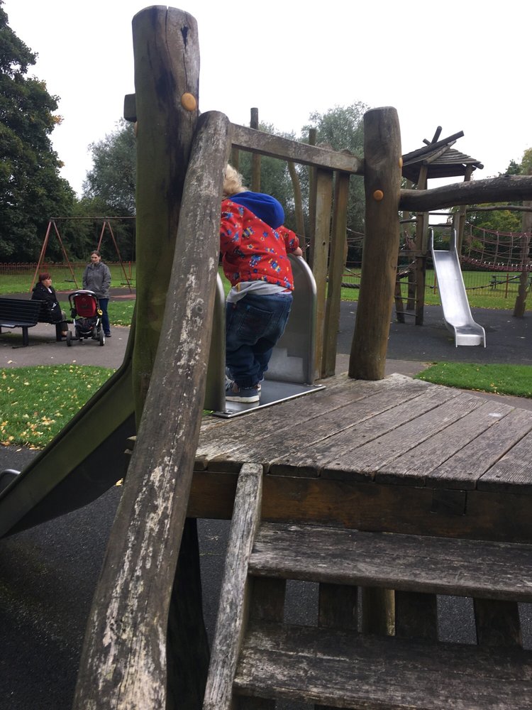 MOOR NOOK PARK - Norris Road, Sale, Greater Manchester, United Kingdom ...
