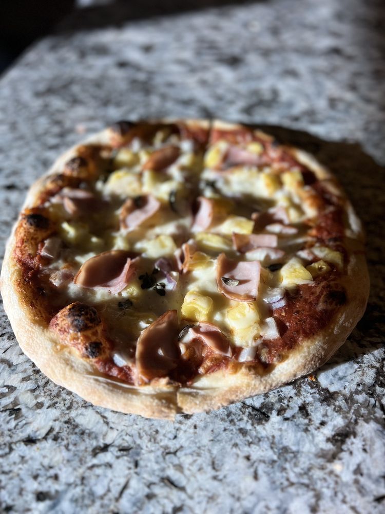 CRUST & BREW - Updated March 2025 - 332 Photos & 476 Reviews - 4653 ...