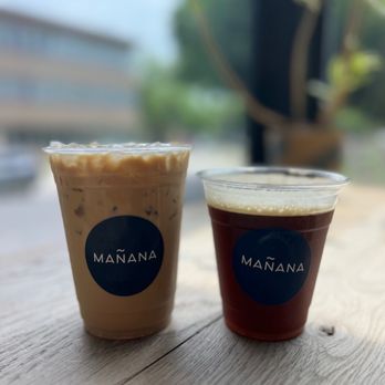 MAÑANA - Updated June 2024 - 541 Photos & 324 Reviews - 1603 S Congress ...