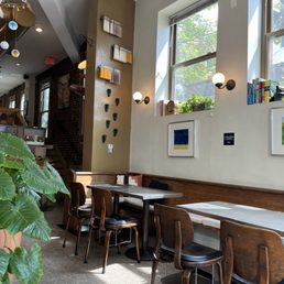 THE ROYAL - Updated January 2025 - 652 Photos & 401 Reviews - 501 ...