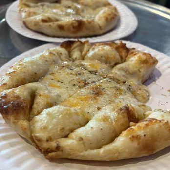 ME-N-ED’S PIZZERIA - Updated October 2025 - 88 Photos & 69 Reviews ...