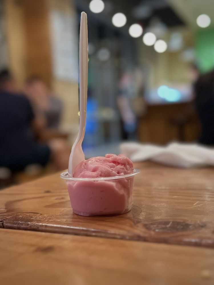 THE SCREAMERY - Updated October 2025 - 186 Photos & 199 Reviews - 140 N ...