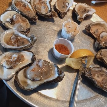 THE FISH COMPANY - Updated June 2025 - 721 Photos & 498 Reviews - 725 ...